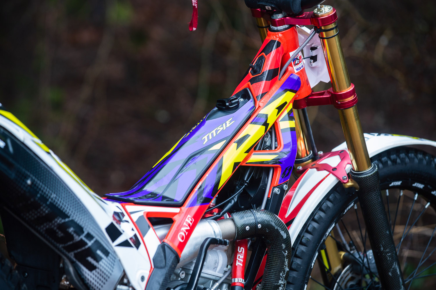 Sticker Kit Retro TRS One 16-26 - Jitsie